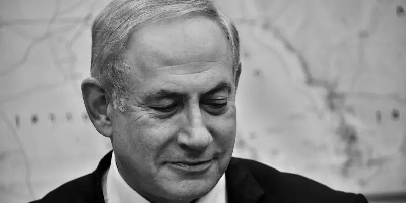 „Gyvenimas vėl aplenkė fantastiką“. Joshua Cohenas apie Netanyahu valdymo pabaigą