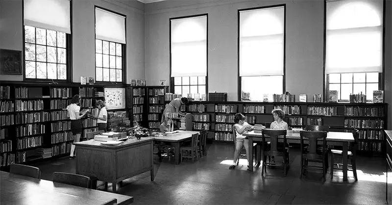 Mukurumbidza Diki Town Library