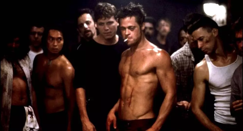 Txhua tus neeg tsis to taub qhov Point of Fight Club