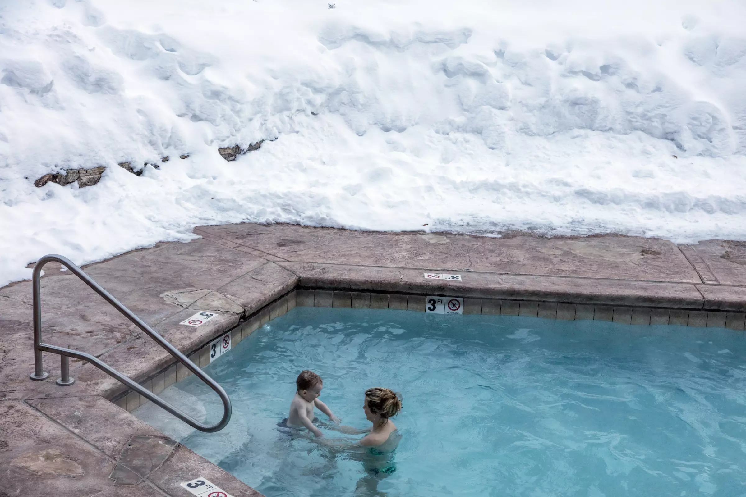 Si no puedes ir a una piscina ahora mismo, aquí tienes algunas fotografías 2475_6